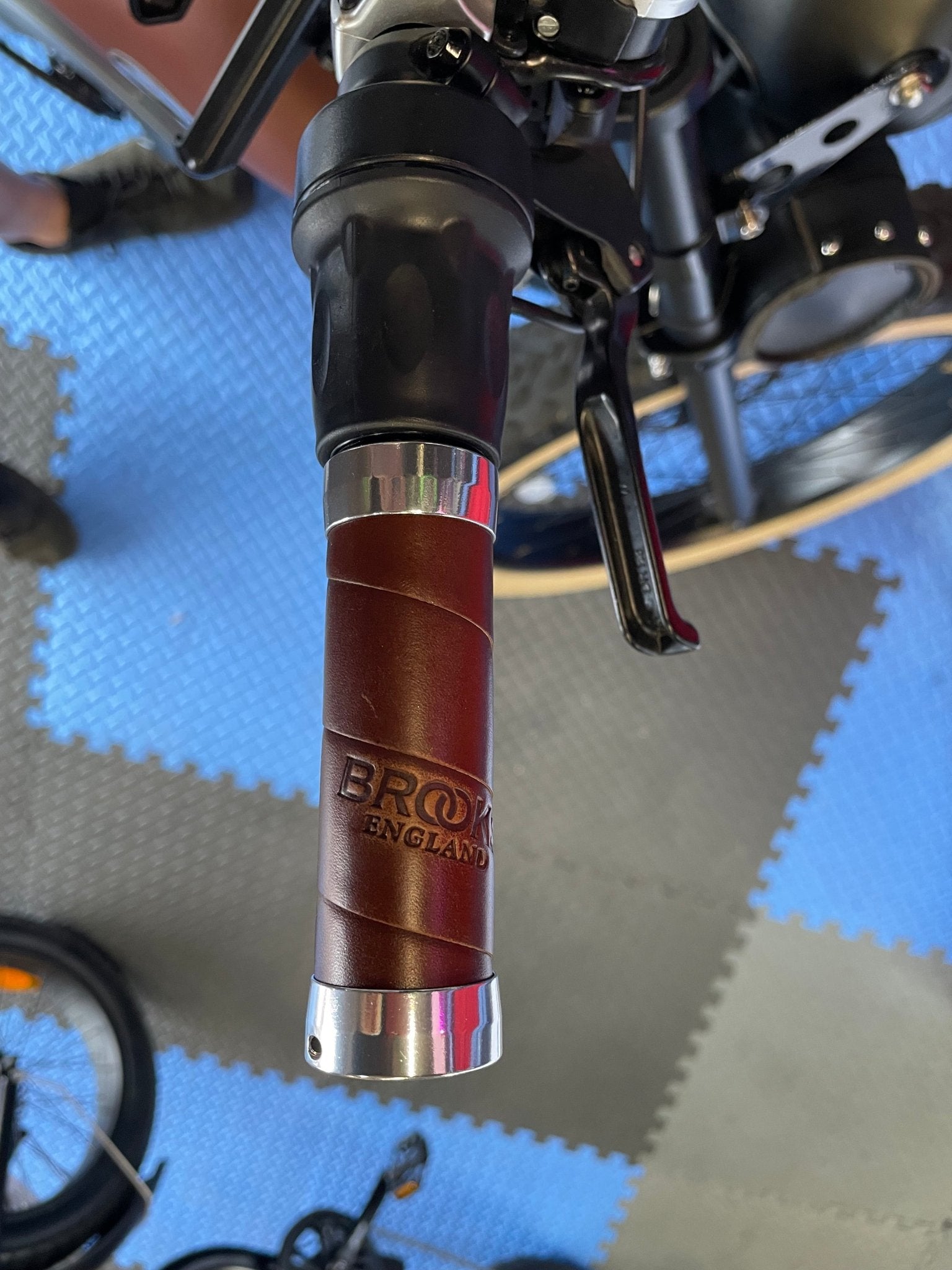 Electric Bike Handlebar Grips: Comfort and Control for Every Ride ...